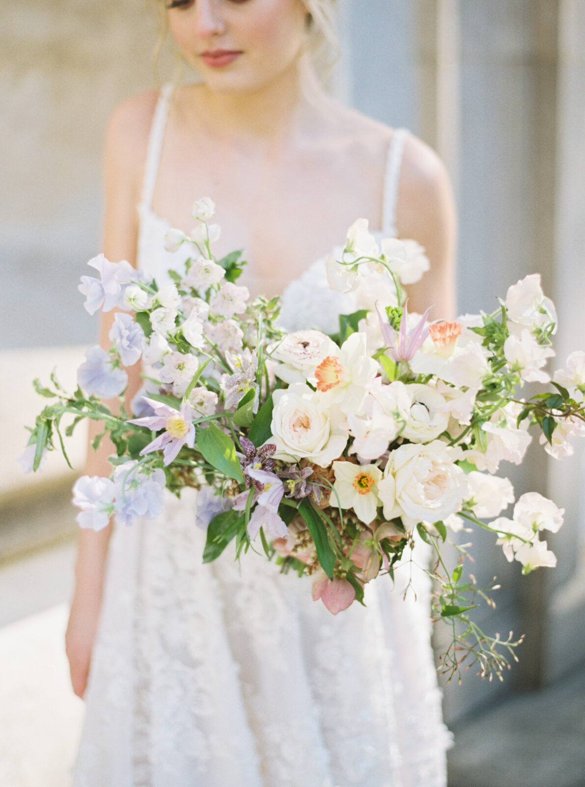 15 Spring Bridal Bouquets For Spring Weddings | RSVP Events